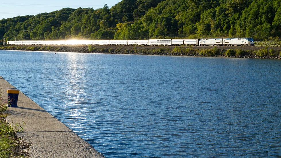 Top 5 Cross-Country Amtrak Train Trips | AAA Club Alliance