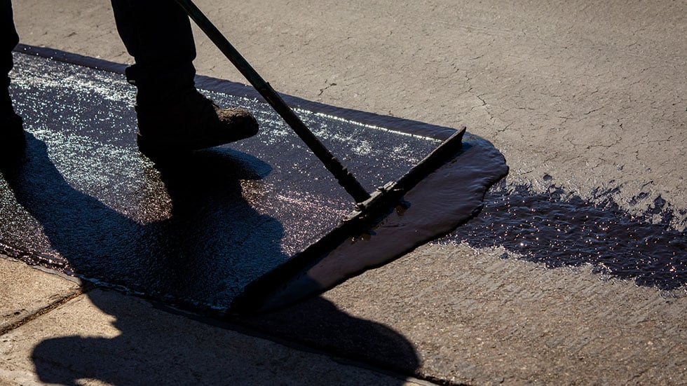 3 Steps For Cleaning Tar Off Your Car's Exterior | AAA Club Alliance