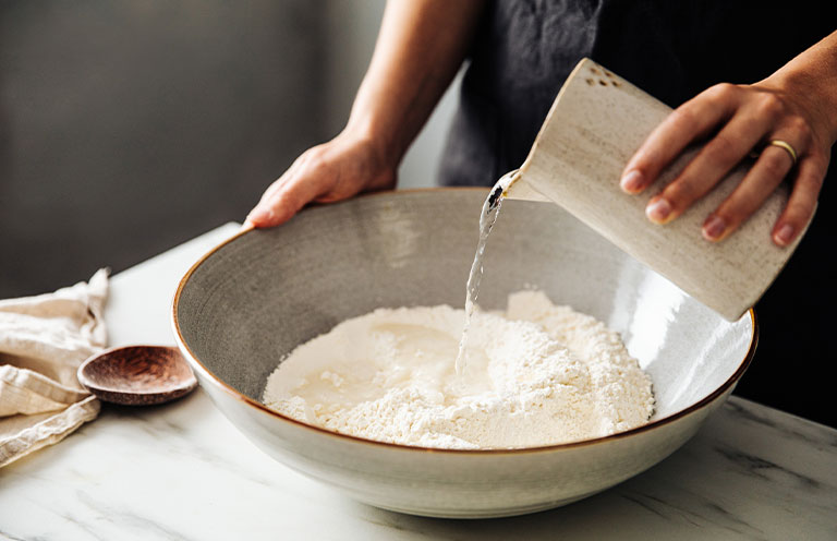 How to Make Sourdough Bread—Even Taylor Swift Is Doing It | AAA Club ...