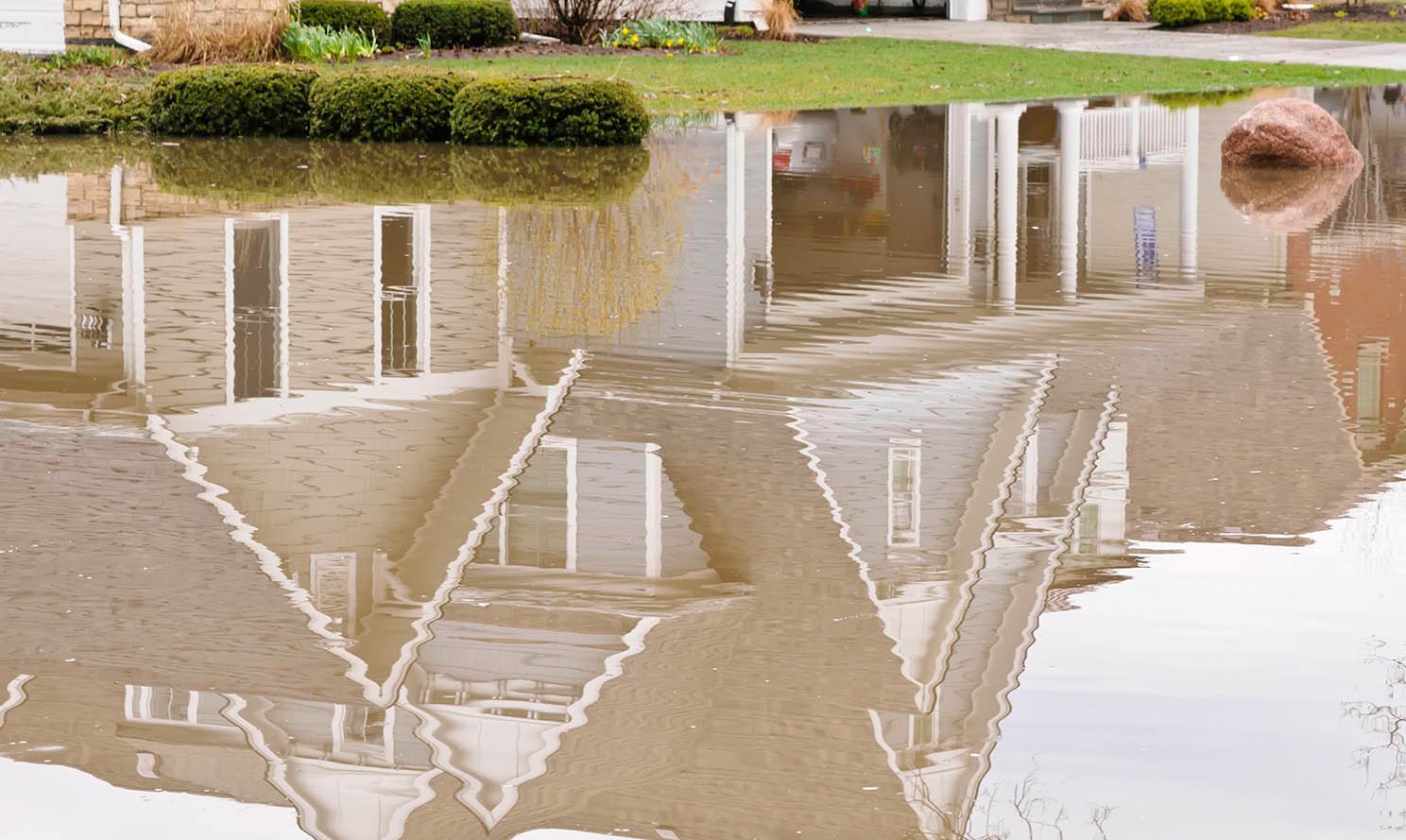 How Does Flood Insurance Work? | Acrisure