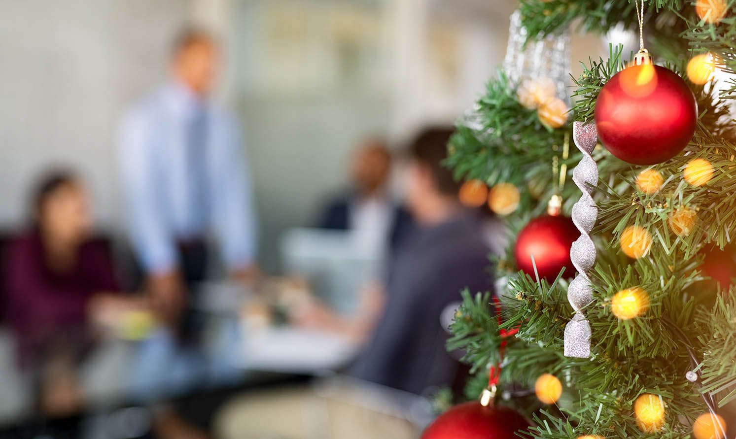 Leadership Tips for Protecting Your Team this Holiday Season | Acrisure