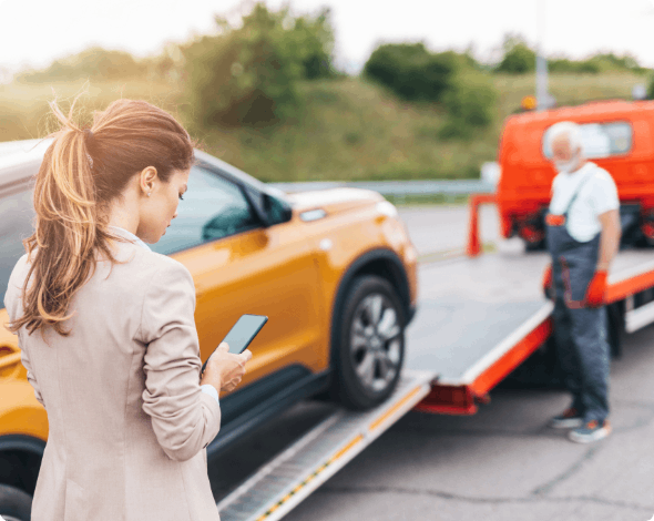 Affordable emergency roadside assistance | American Family Insurance