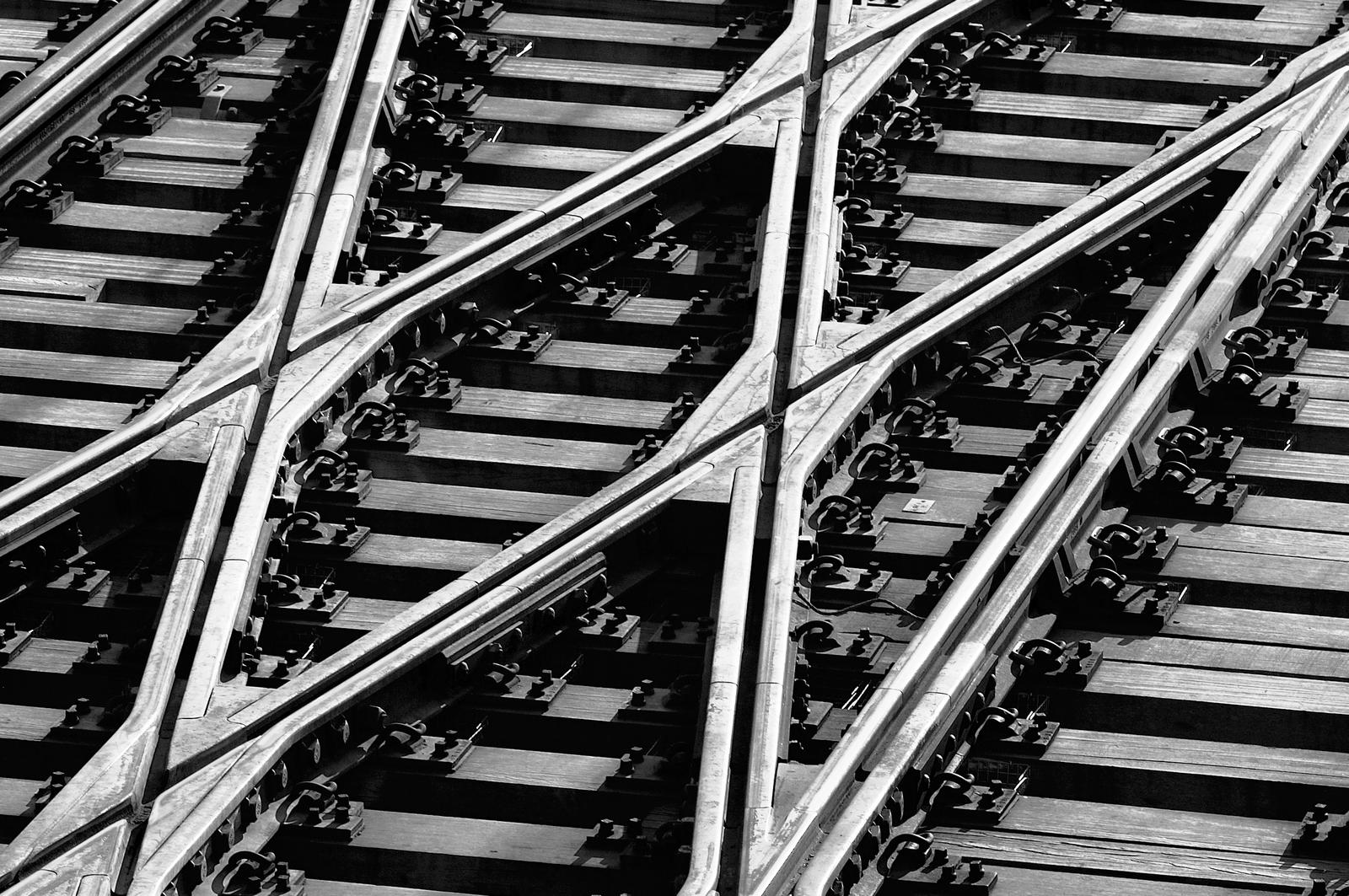 Dual-track transactions: maximising the options - A&O Shearman