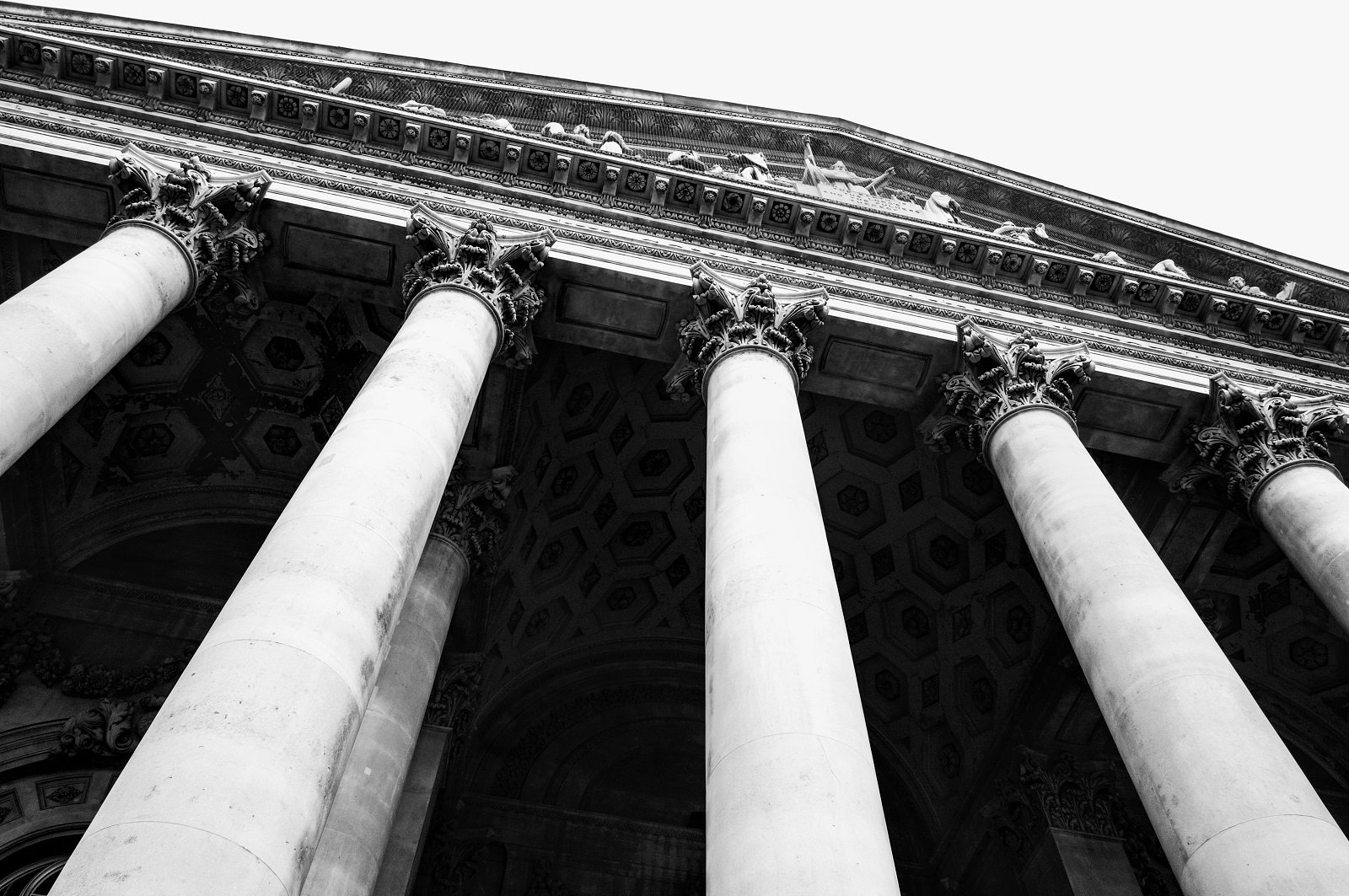 Luxembourg adapts its RCS and RBE legislations after CJEU ruling - A&O ...