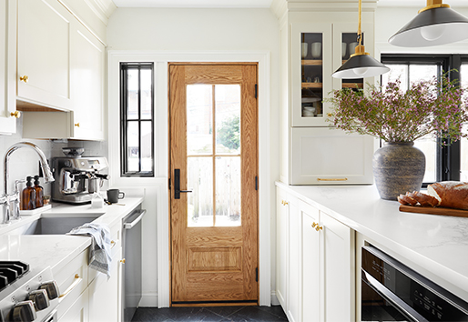 A guide to different front door styles | Andersen Windows