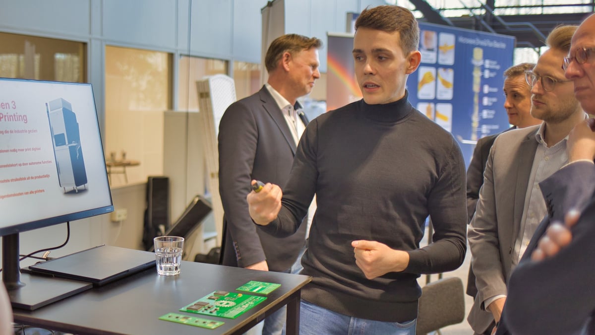 Explore your life at ASML | Supplying the semiconductor industry