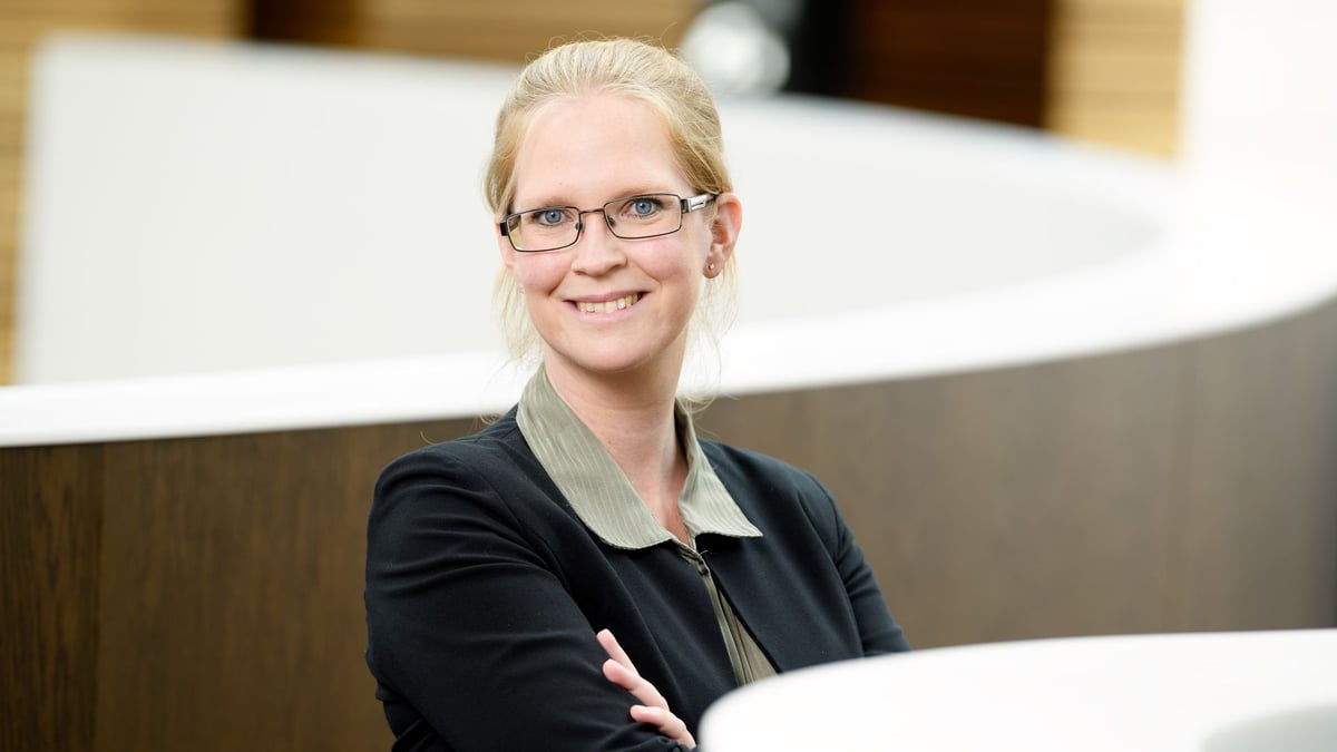 Explore your life at ASML | Supplying the semiconductor industry