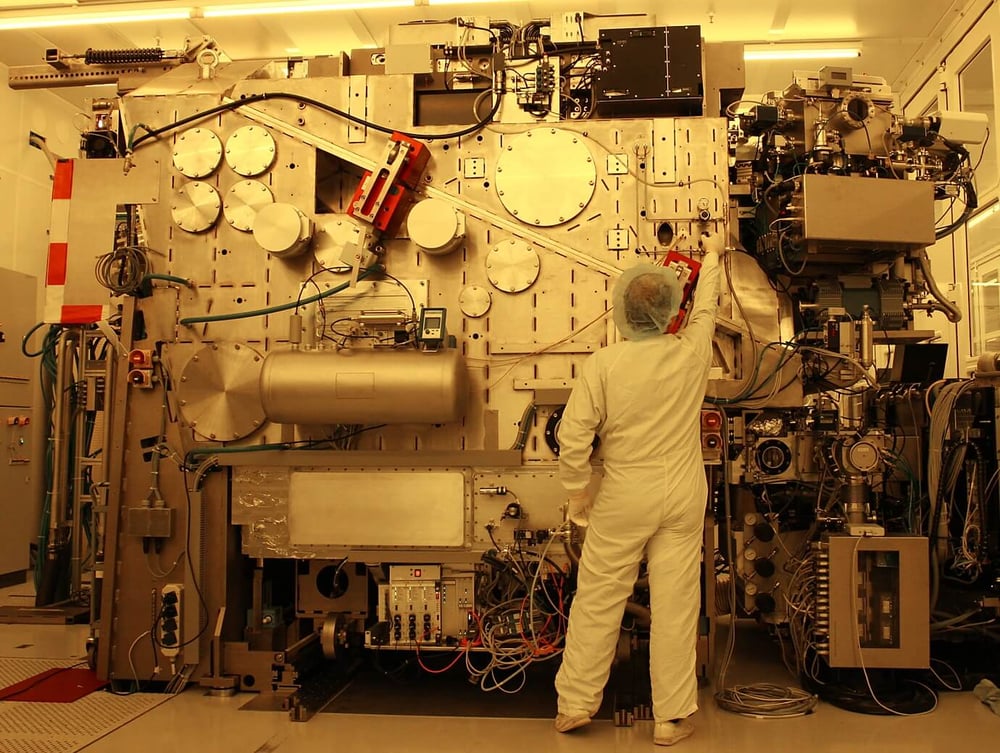Our history | ASML - Supplying the semiconductor industry