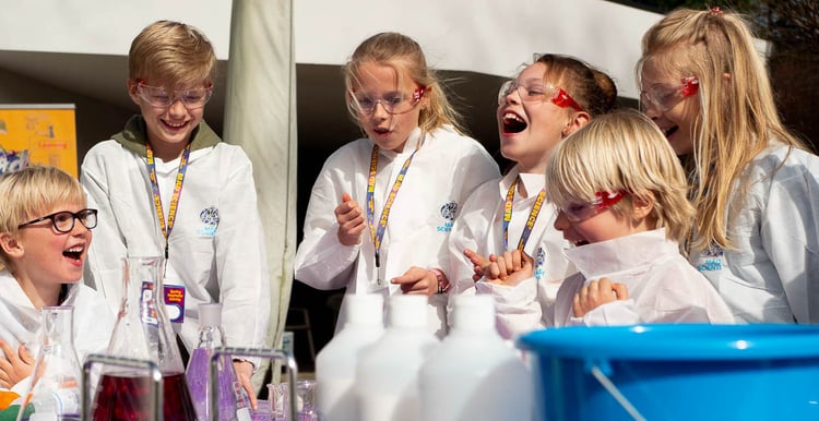 ASML Junior Academy - Teaching tech at primary schools | ASML