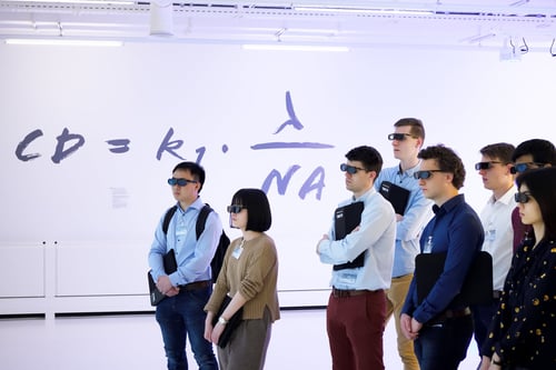 ASML shares | Supplying the semiconductor industry