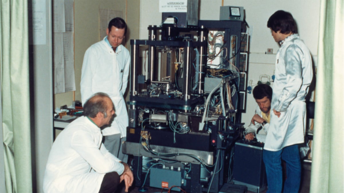 ASML’s founding story: our roots in the semiconductor industry | ASML