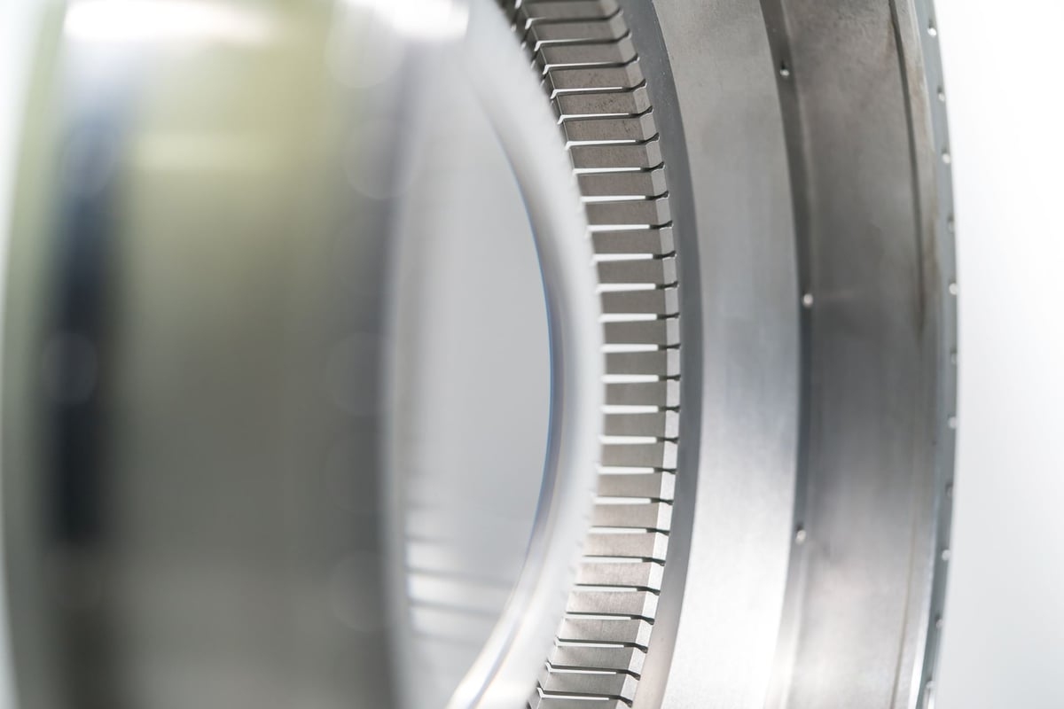 Lenses & mirrors - Lithography principles | ASML