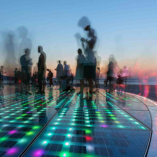 Sustainable, AI & Cloud Business Services | Avanade