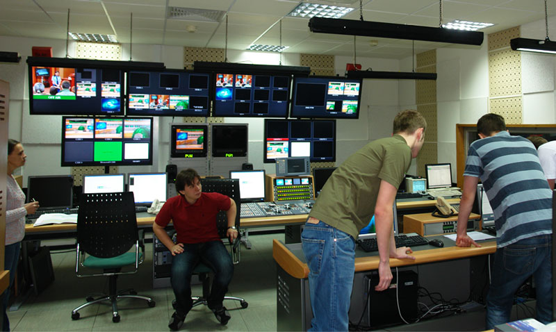 Russia’s NTV Modernizes Studio with System 5-B