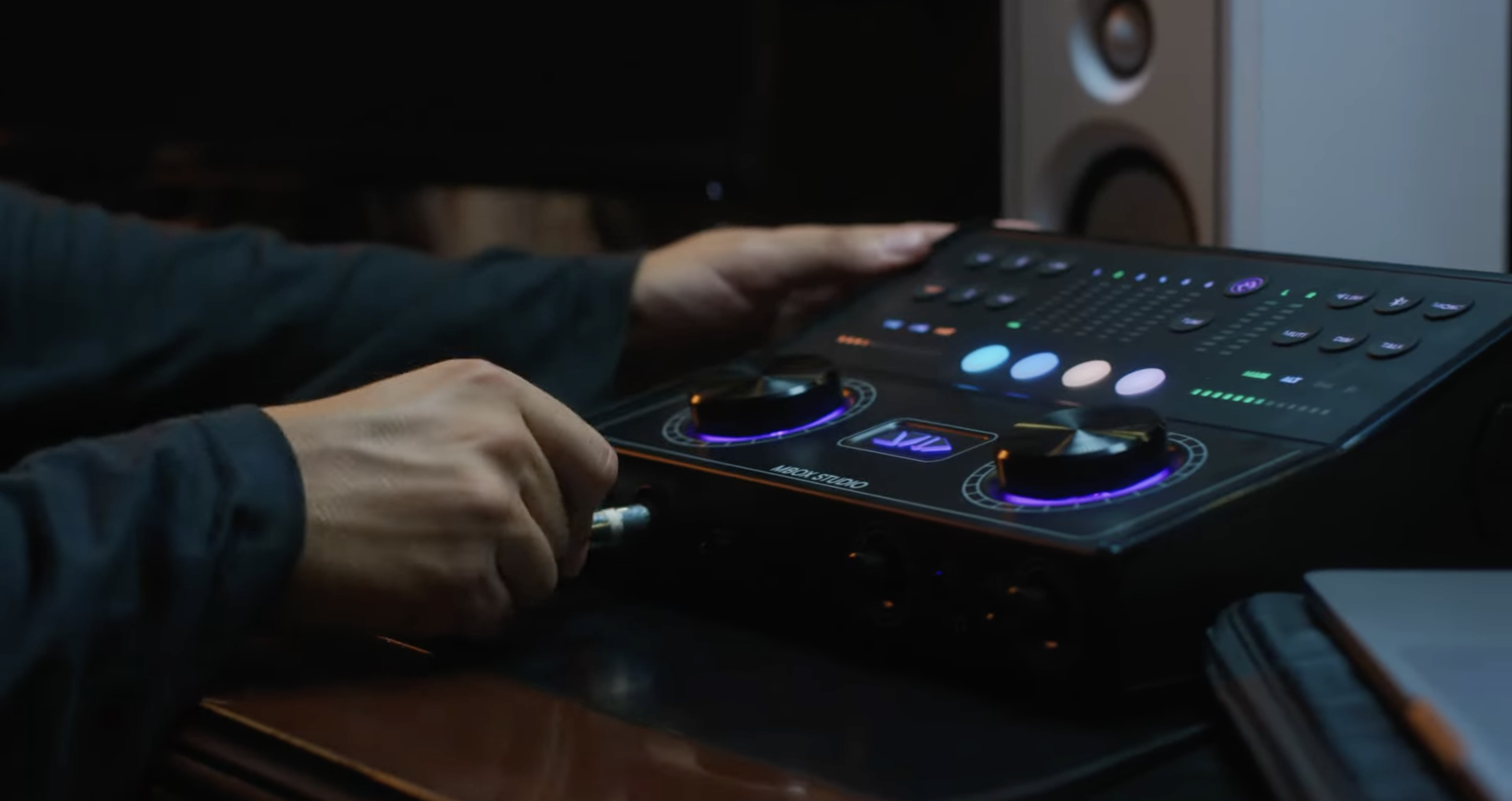 What is an 808? 9 Tips for Producing Hard Hitting 808s