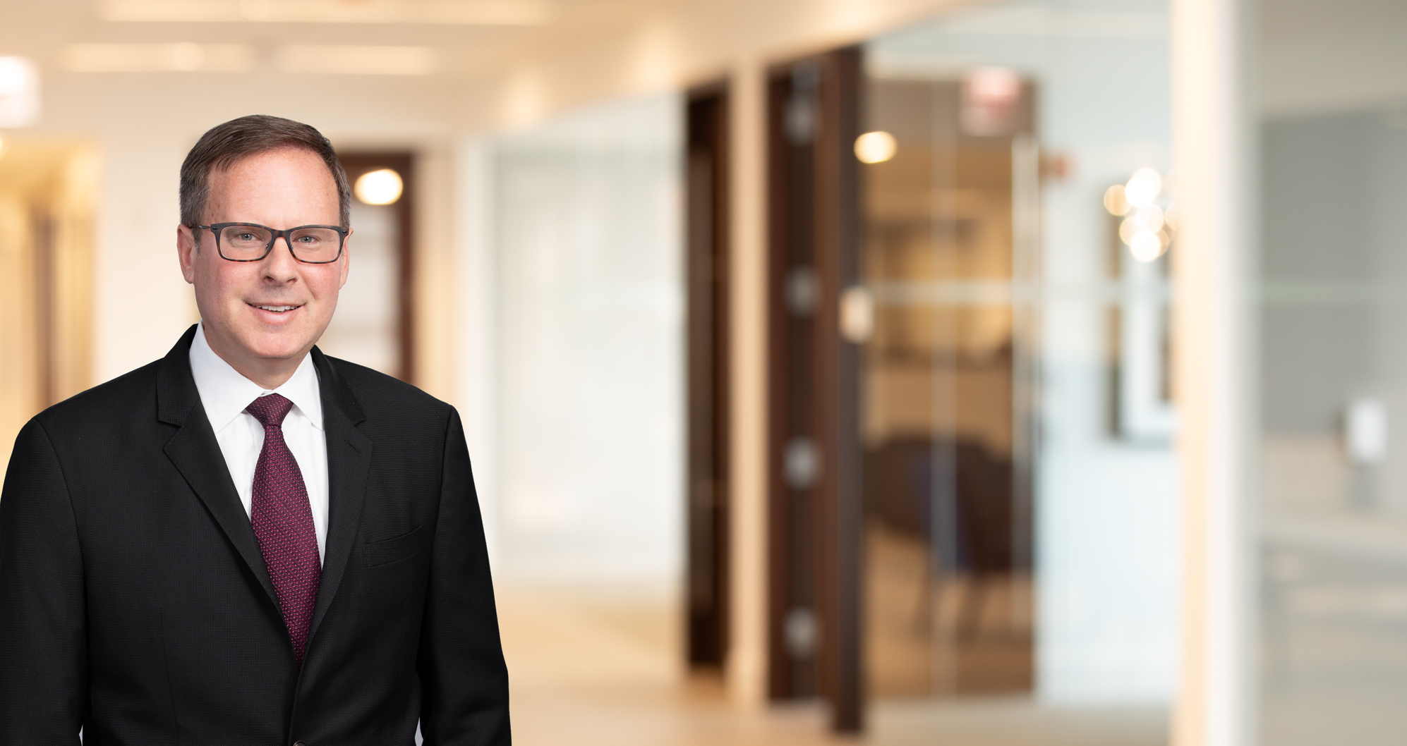 Robert Weiss, Chicago Attorney | Barnes & Thornburg