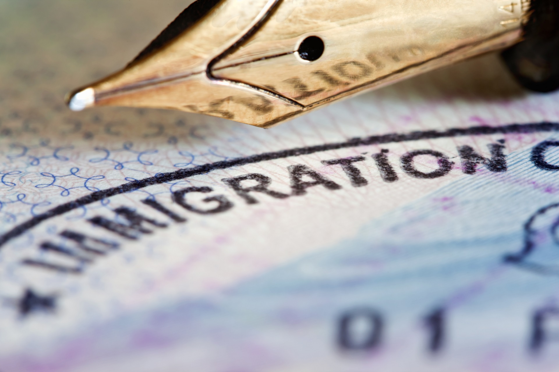3 High-Stakes Immigration Issues in Today's Workplace | Barnes & Thornburg