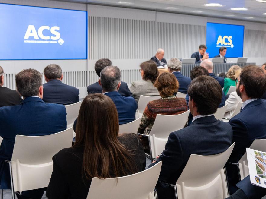 ACS Group and Mundys strengthen Abertis' leadership in infrastructures ...