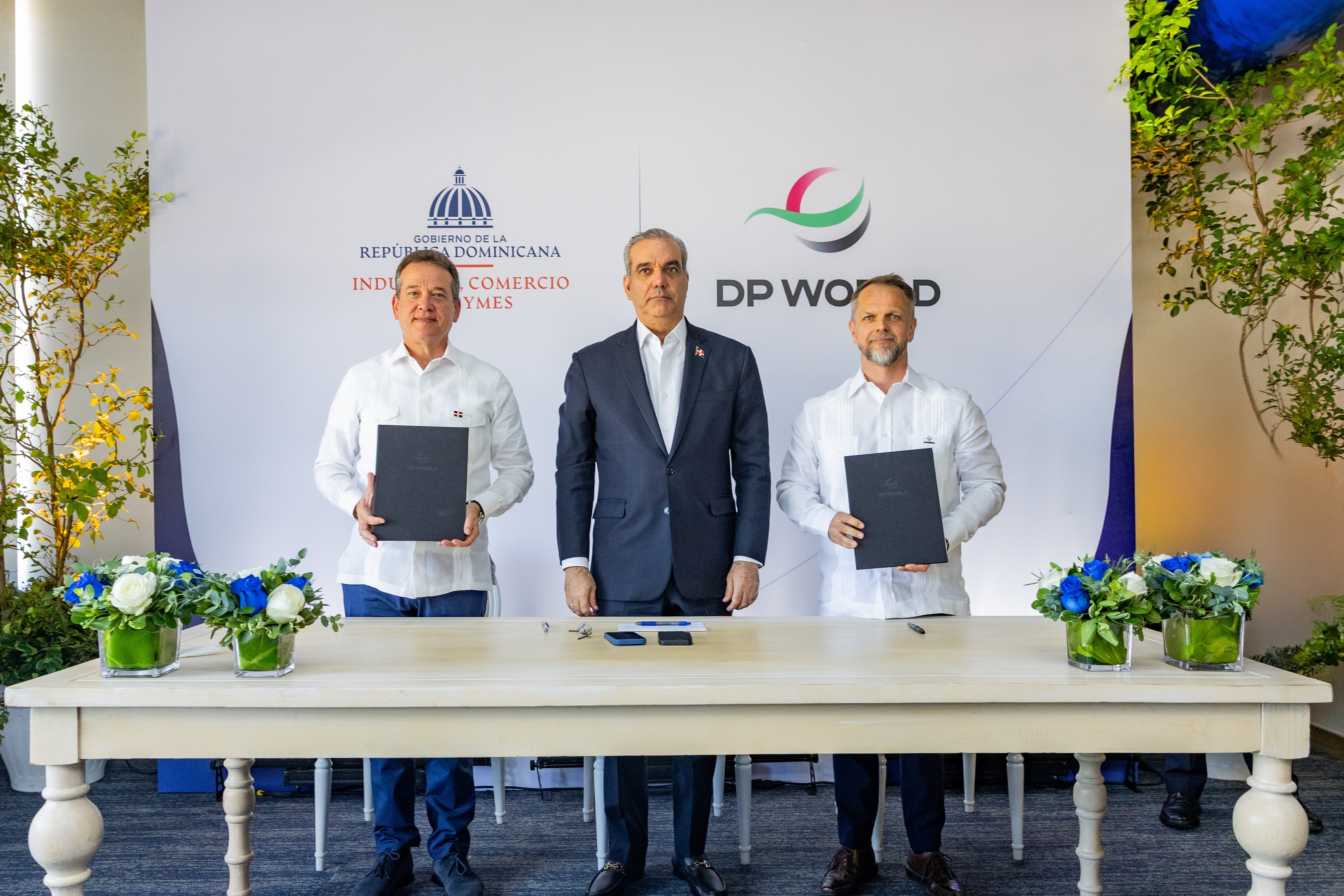 DP World Signs Agreement to Launch $760M Port and Free Trade Zone in ...