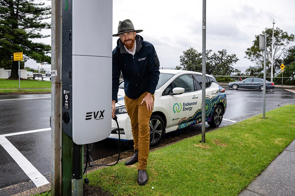 Supporting clean energy | Endeavour Energy
