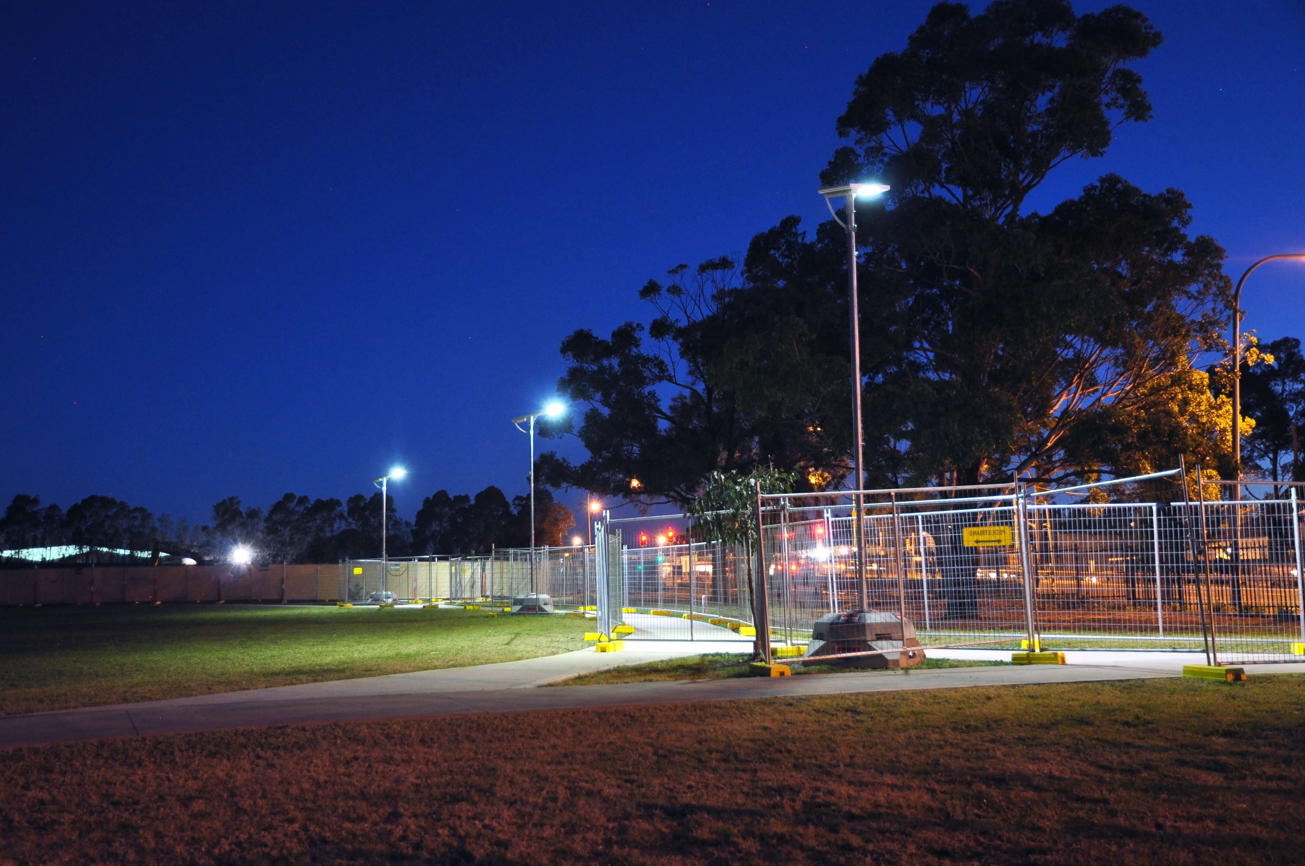 LED Solar Light for Rent - Kennards Hire