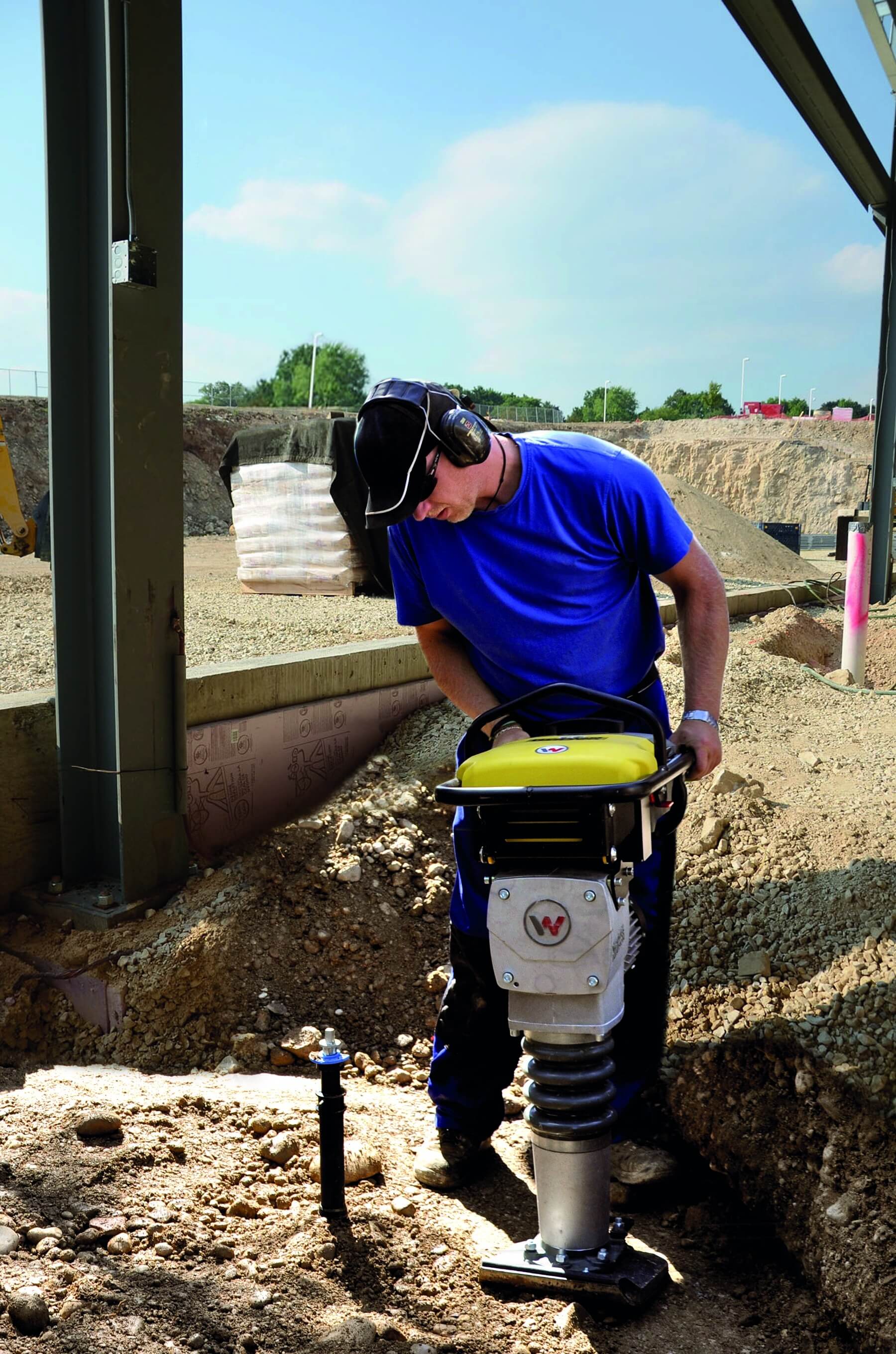 RAMMER - UPRIGHT BATTERY for Rent - Kennards Hire