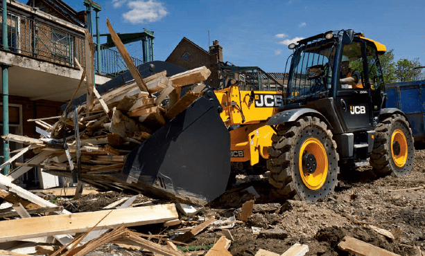 TELEHANDLER - 5.5T 8M for Rent - Kennards Hire