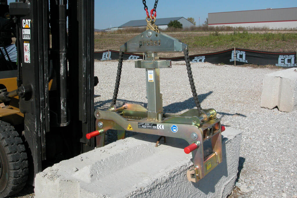 Hire MATERIAL HANDLING Equipment - Kennards Hire