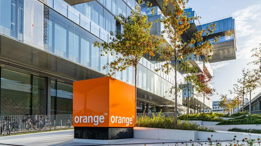 €50 million issued in fines to leading French telecommunications ...