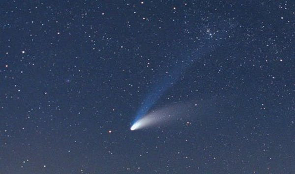 Viewing a comet | MSUToday | Michigan State University