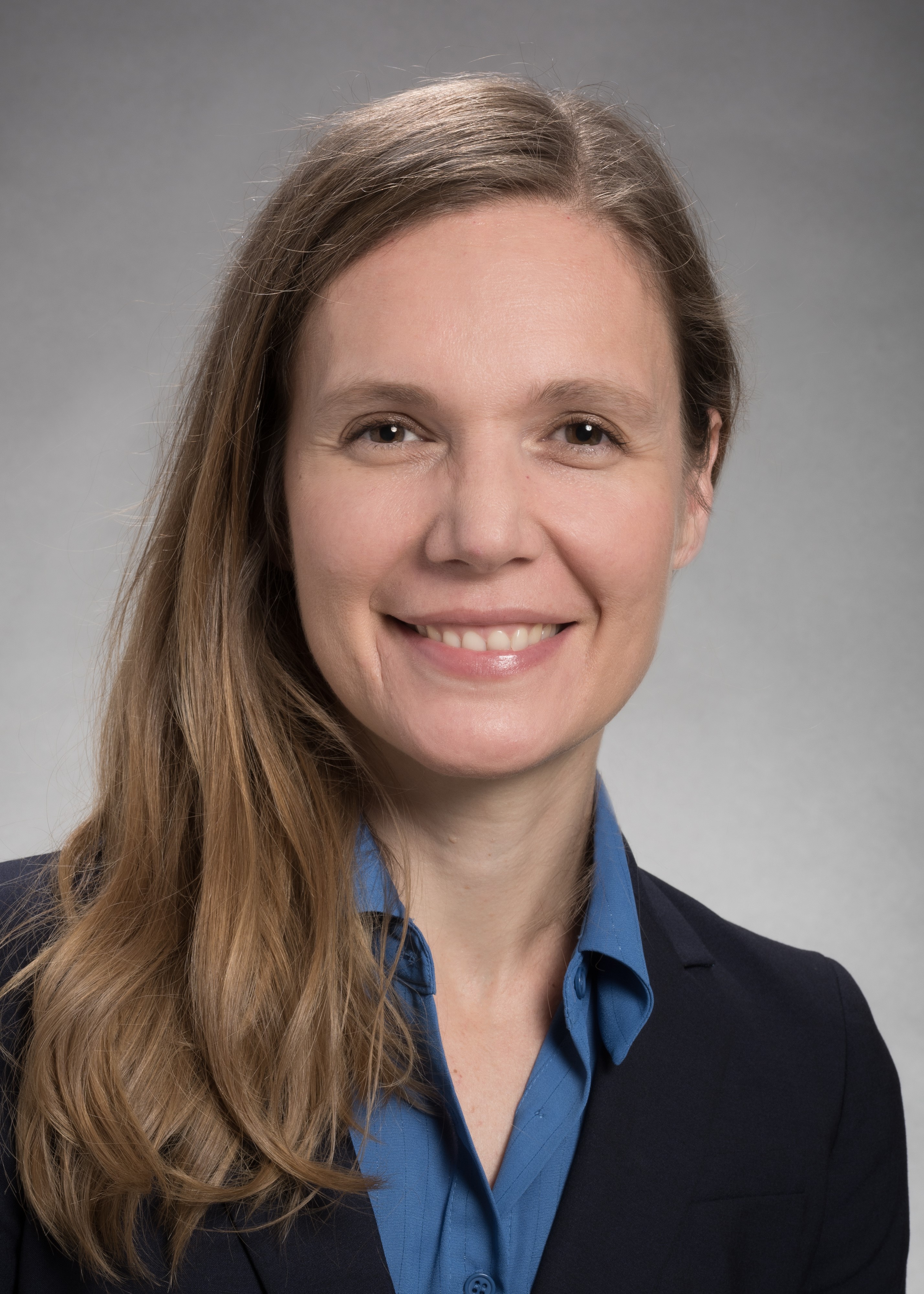Miranda Lewis, MD | Tác giả | Cẩm nang MSD - Phiên bản dành cho chuyên gia