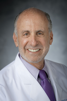 Glenn M. Preminger, MD | 作者 | 《默沙东诊疗手册大众版》