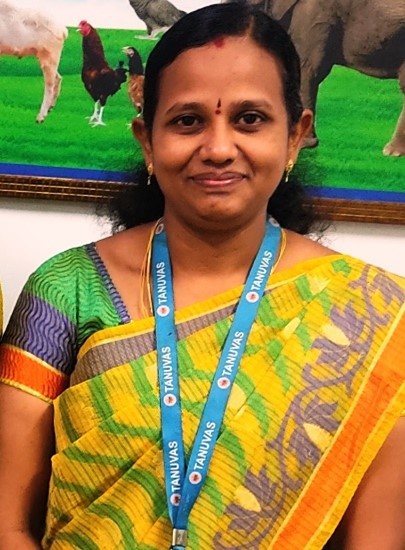 Somu Yogeshpriya, BVSc&AH, PGDAW | Autor | Manual de veterinaria de Merck