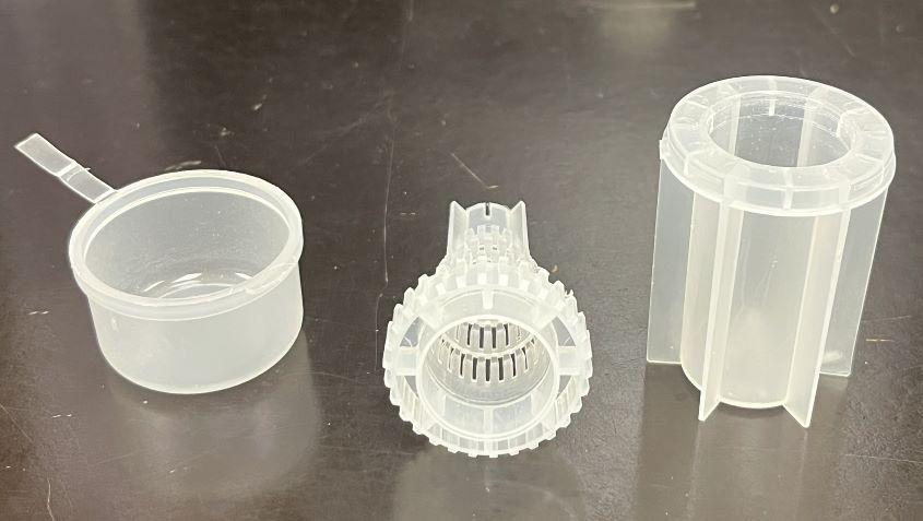 Image:Simple fecal flotation kit-Merck Veterinary Manual