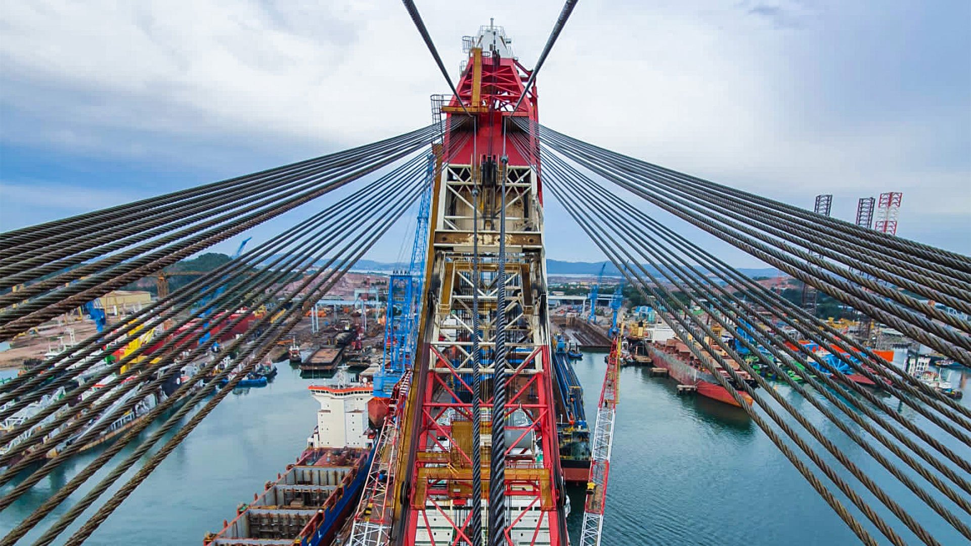 NOV refurbishes L&T Sapura Shipping vessel’s heavy lift crane | NOV