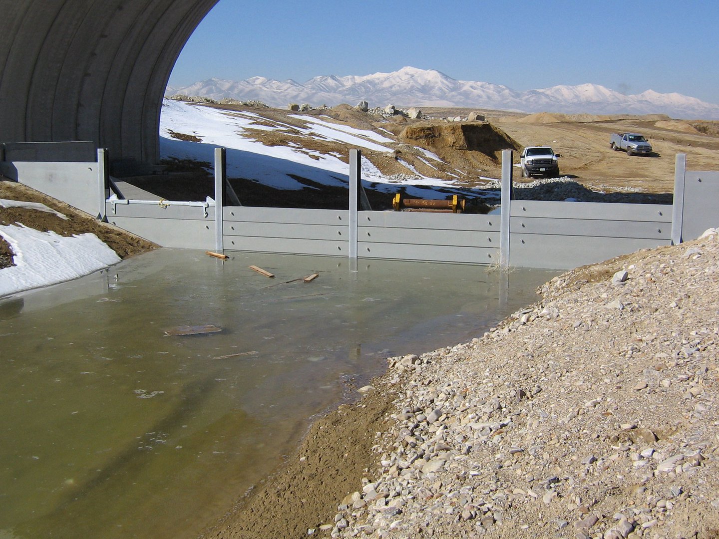 Plasti-Fab FRP Flow Control Products: Stop Logs | NOV