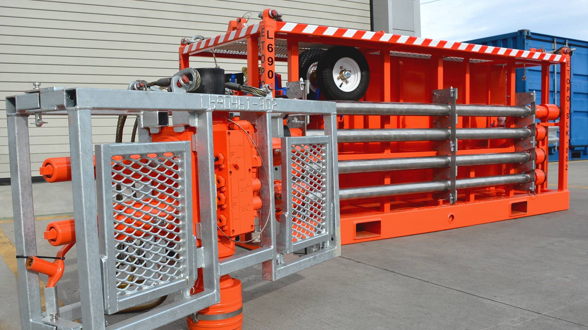 Slickline Pressure Control Equipment String | NOV