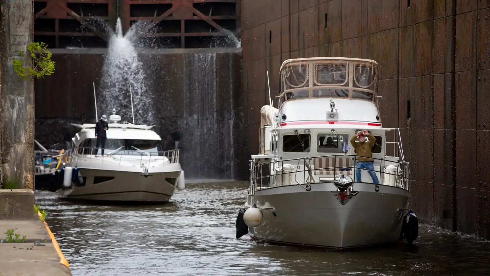 Looking for crew to help me navigating the Erie Canal in mid May ...