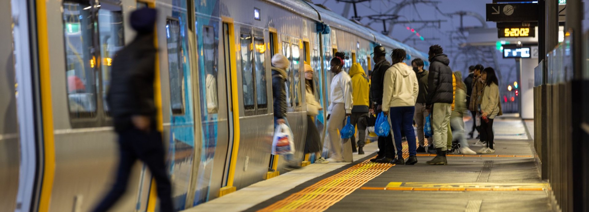 Belgrave, Lilydale and Alamein lines disruptions - Transport Victoria