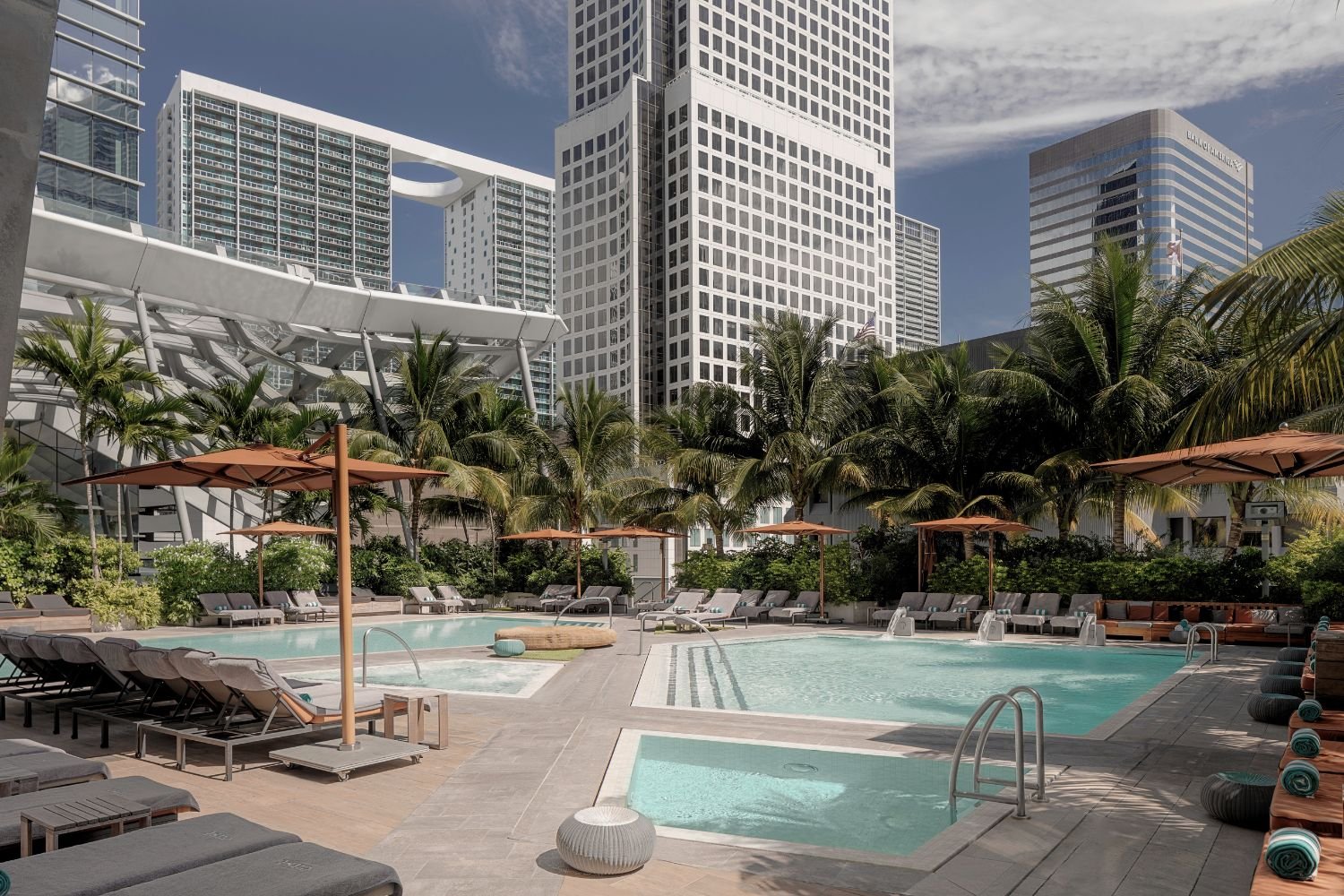 Restaurants & Bar | EAST Miami