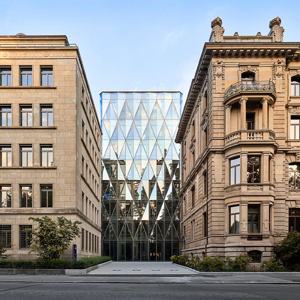 About us | Zurich Insurance