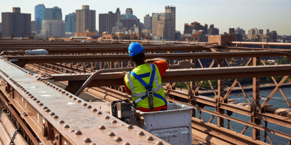 Protecting Workers on Waterfront Construction Projects | Zurich ...
